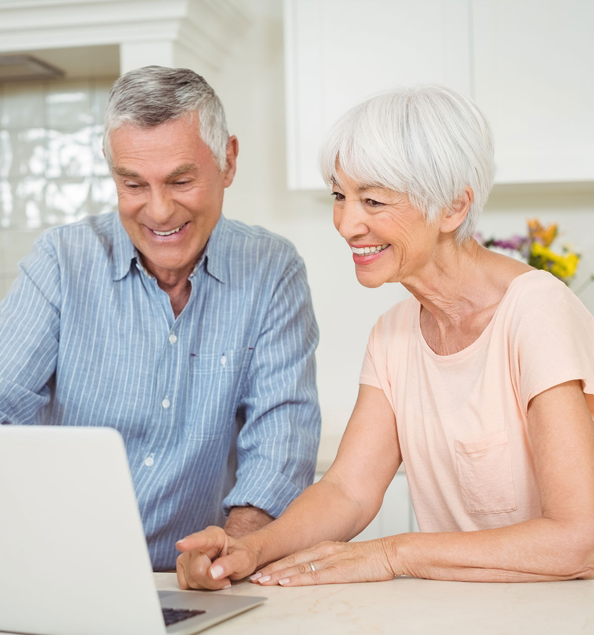 Lens replacement for glasses-free vision. Southampton | Lymington